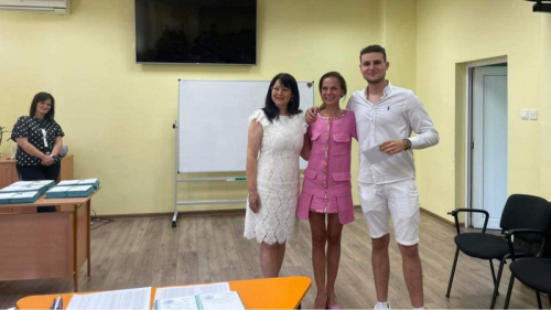 Д р Цветелина Спиридонова връчи ежегодната награда „Проф Стайко Спиридонов” на изявени ученици